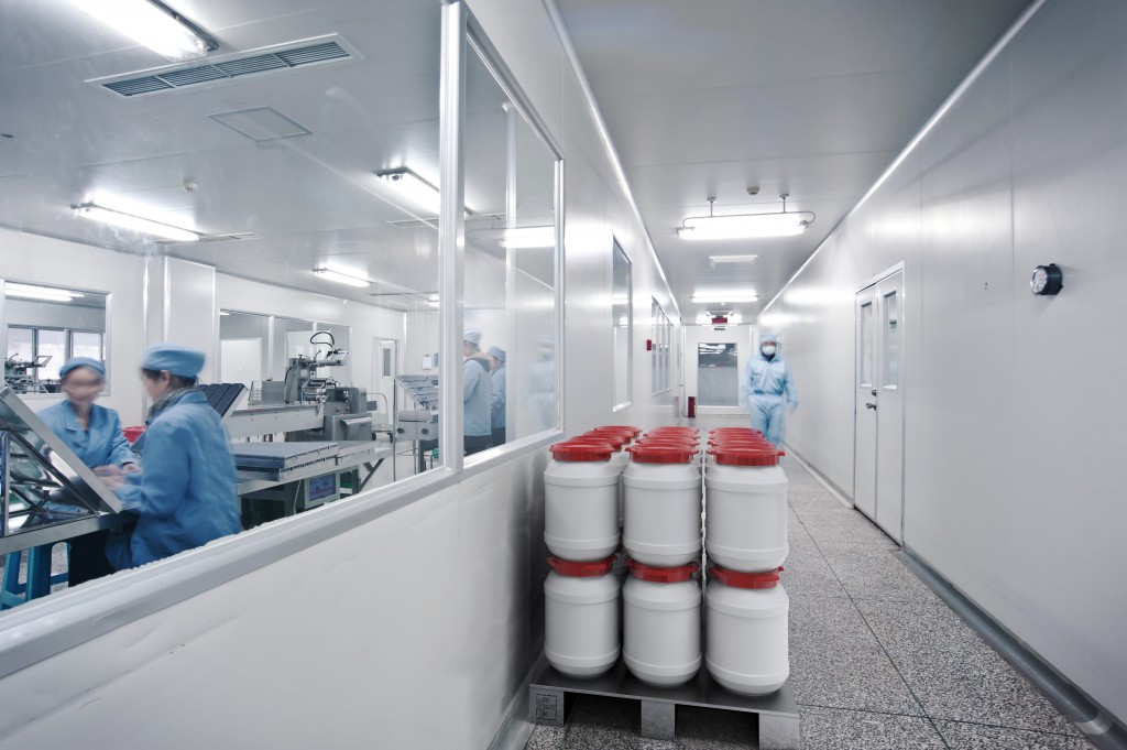 CurTec’s plastic bulk containers for pharmaceuticals on display at ...