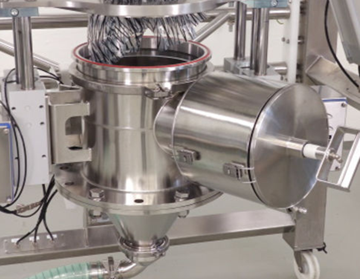 Dec Group brings SafeDock® automated drum docking to Solids Dortmund